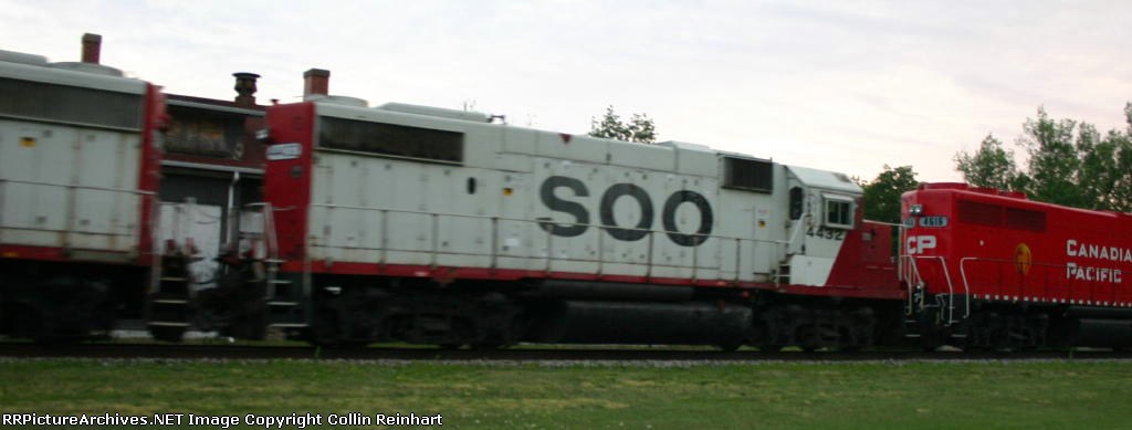 SOO 4432